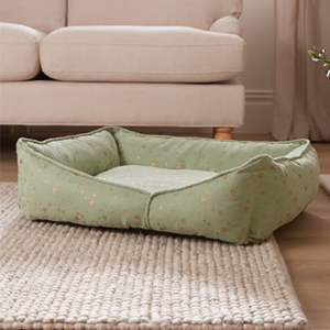 Paramount Retail Group | Empowering Growth, Delivering Quality.